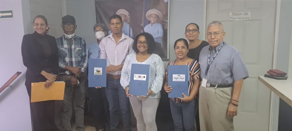 MICI fortalece y orienta a los usuarios en Coclé – MICI